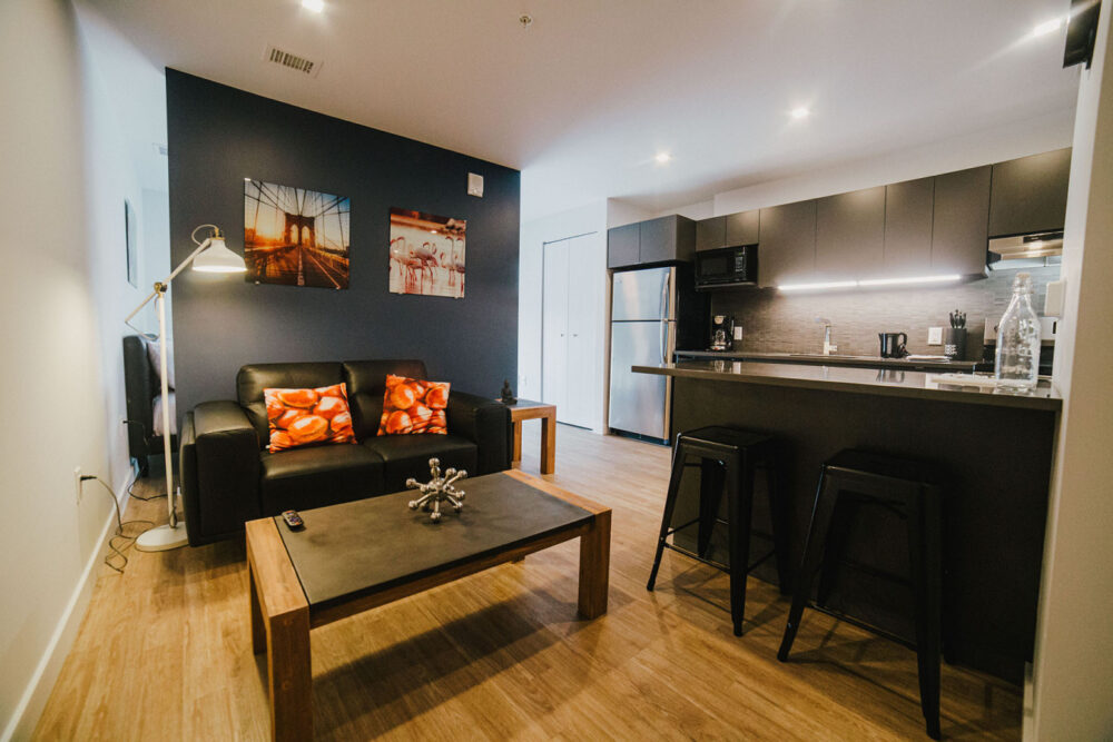 Furnished Small Studio in Winnipeg | Stradbrook Building - Corporate Stays